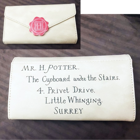 Warner Bros. | Bags | Wallet Harry Potter Hogwarts Letter Vegan Leather ...